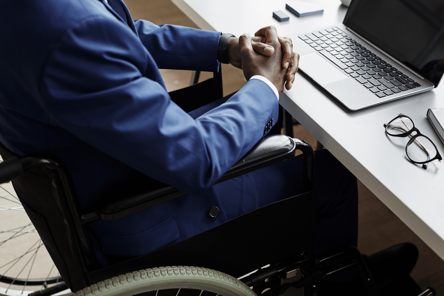 TRAVAILLEURS HANDICAPÉS : AIDE & RAPPEL SUR L’OBLIGATION D’EMPLOI - Ruff&Associés